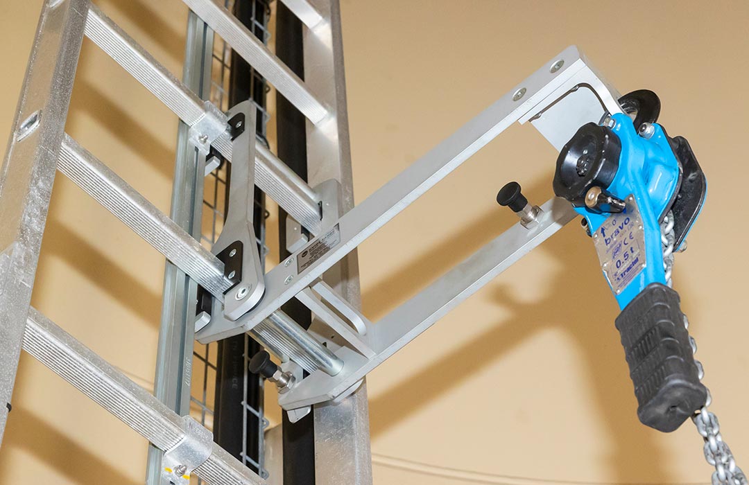 Ladder Hanger Classic for Application in Wind Turbine Towers - Seasight ...