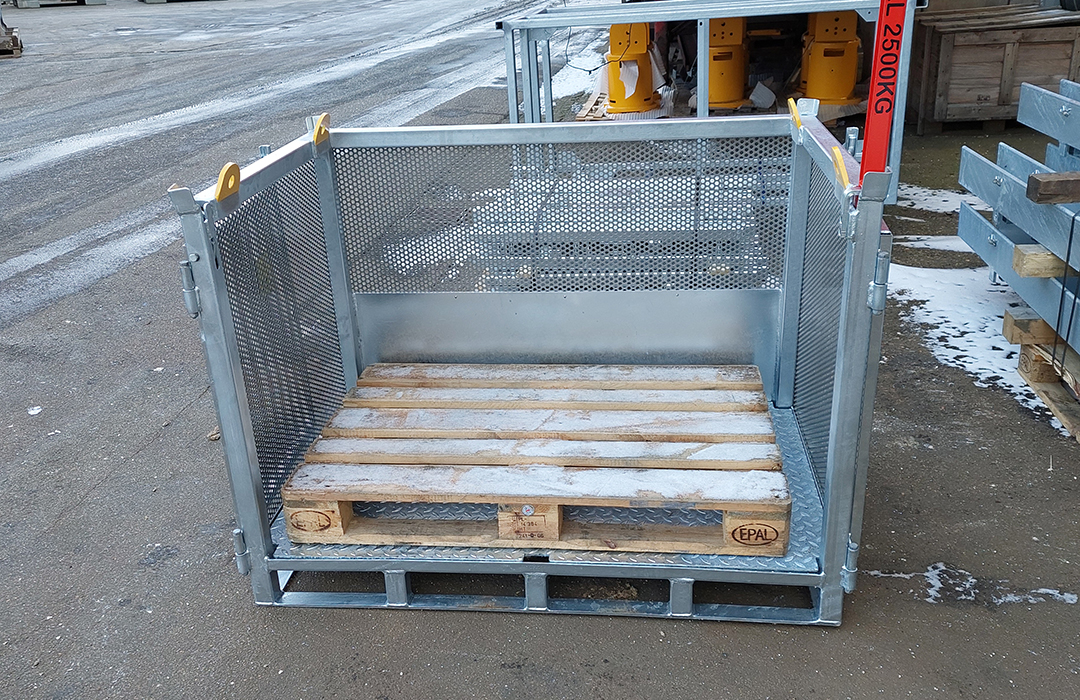 Lifting Basket for safe and efficient offshore installation - Seasight ...